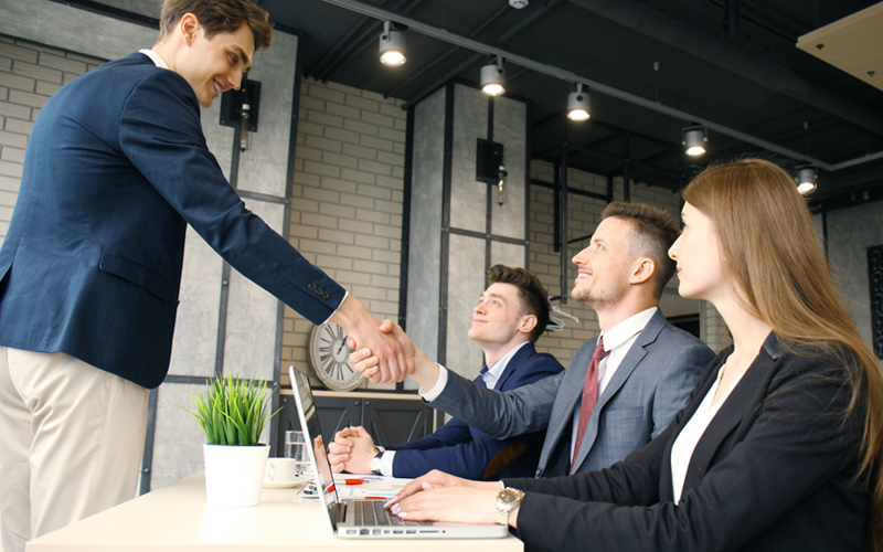 How to use a Live Chat With Digital Marketing?